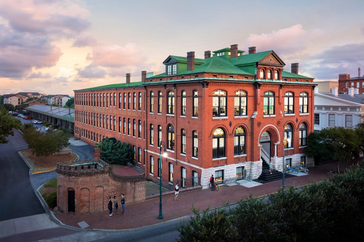 Top 8 Interior Design Colleges & Institutes That Will Launch Your Career