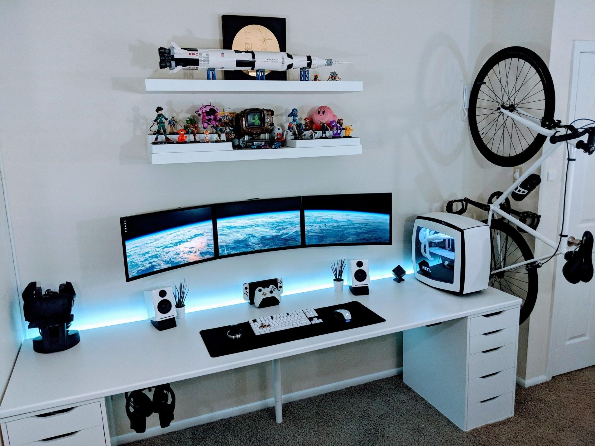 Reproduktor Oklama Ohrada Pc Gaming Room Ideas Prepadnutia Veriaci