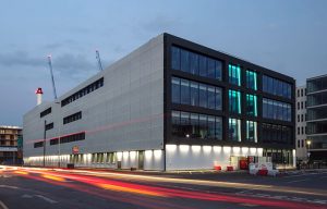 Traditional Architecture vs Modern Architecture - What's The Difference?