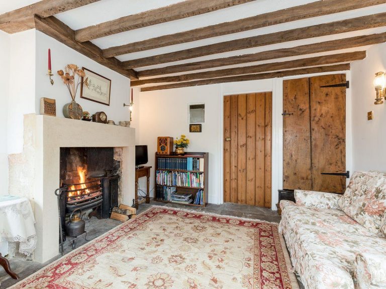 10 Best Cottagecore Interior Design Ideas For Your Home | Foyr