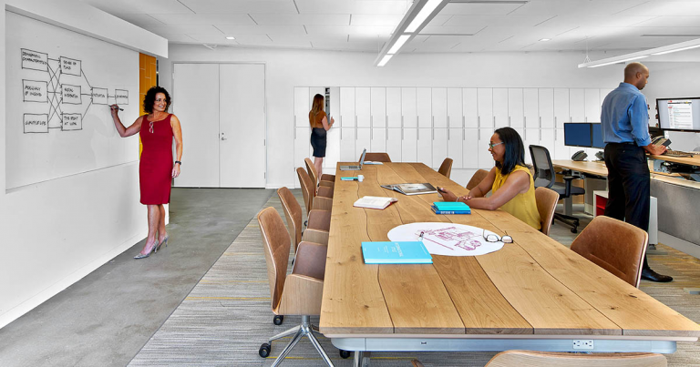 10 Powerful Networking Tips for Interior Designers | Foyr