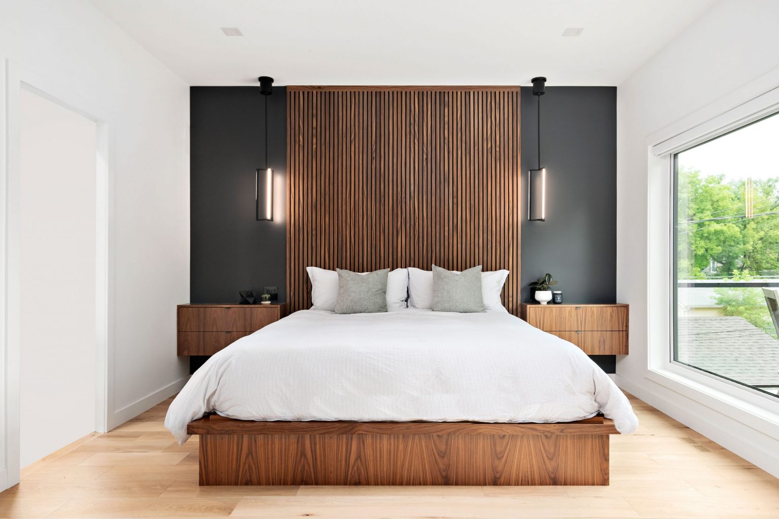 25 Stylish Headboard Ideas for Your Bedroom | Foyr