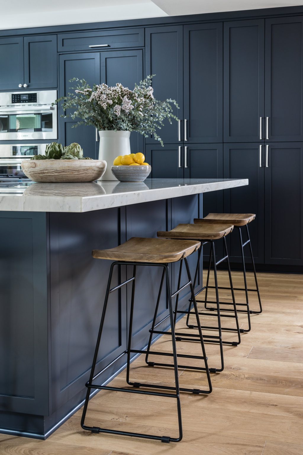 15 Ways To Add Coastal Interior Design Style To Your Home | Foyr