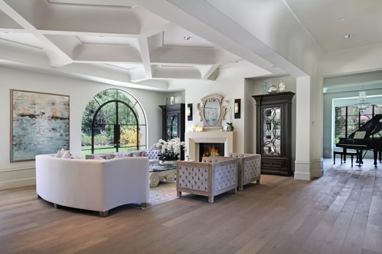 Master The Traditional Style Interior Design