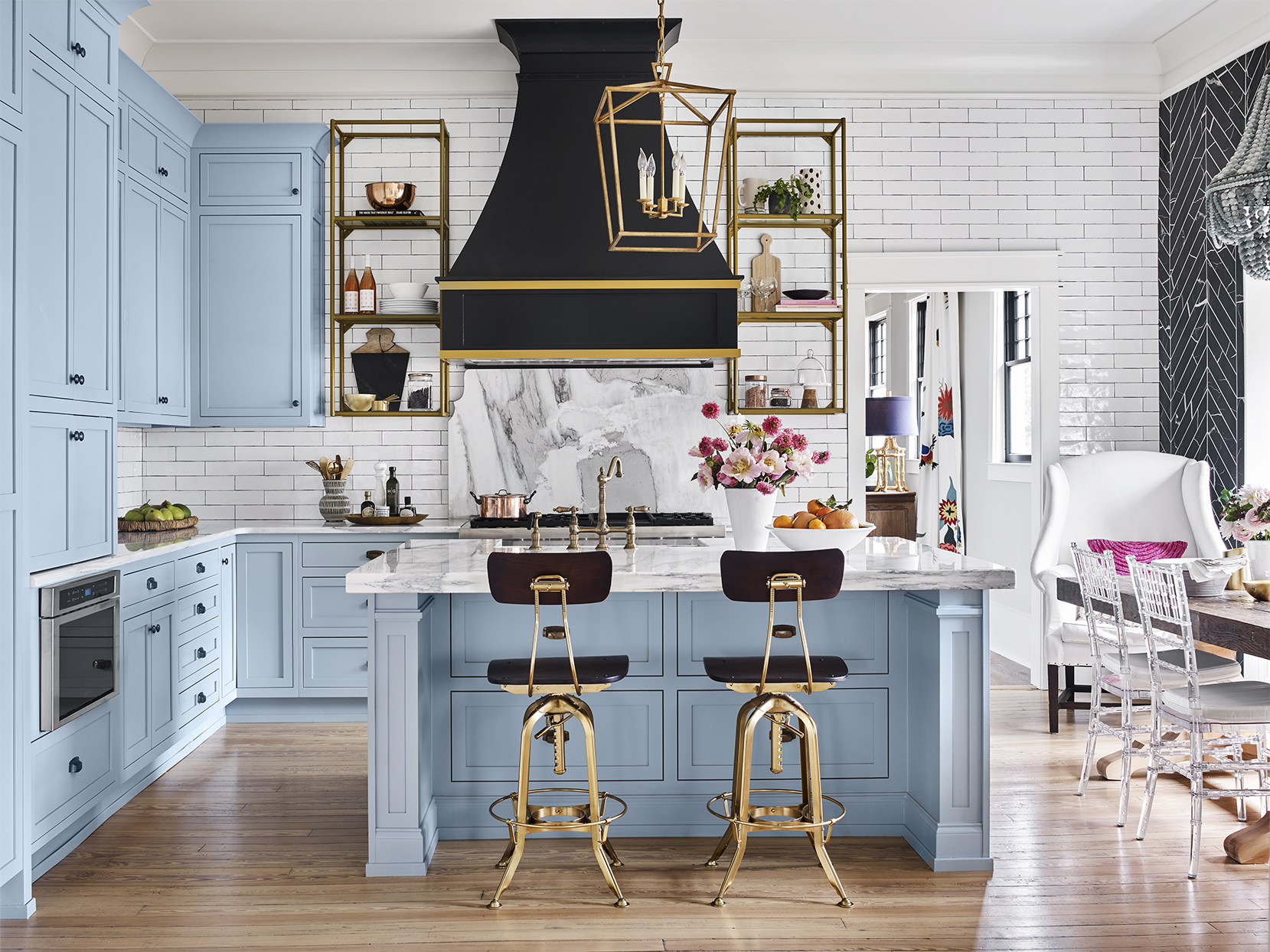 15 Ways To Add French Country Interior Design Style To Your Home - Foyr