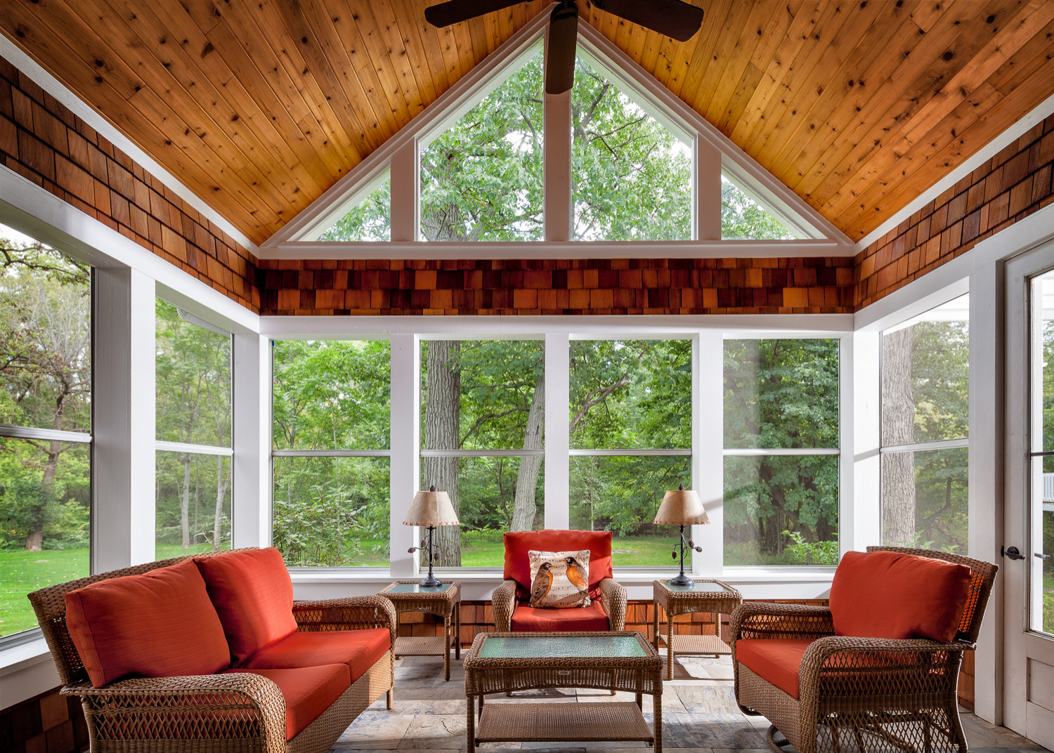 25 Amazing Sunroom Decorating Ideas for Brighten Your Space - Foyr