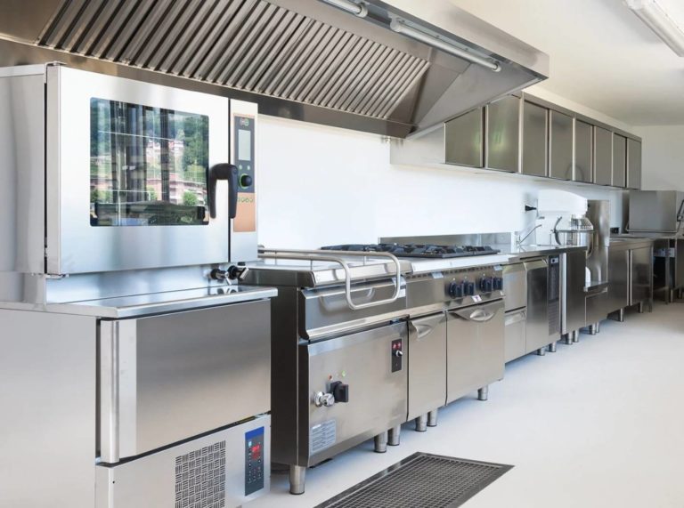 The Complete Guide to Commercial Kitchen Design - Learn With Foyr Blogs ...